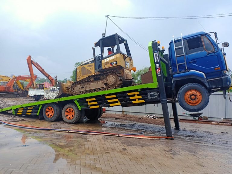 Sewa - Rental Self Loader Trado PT Fortuna Lancar Adimakmur
